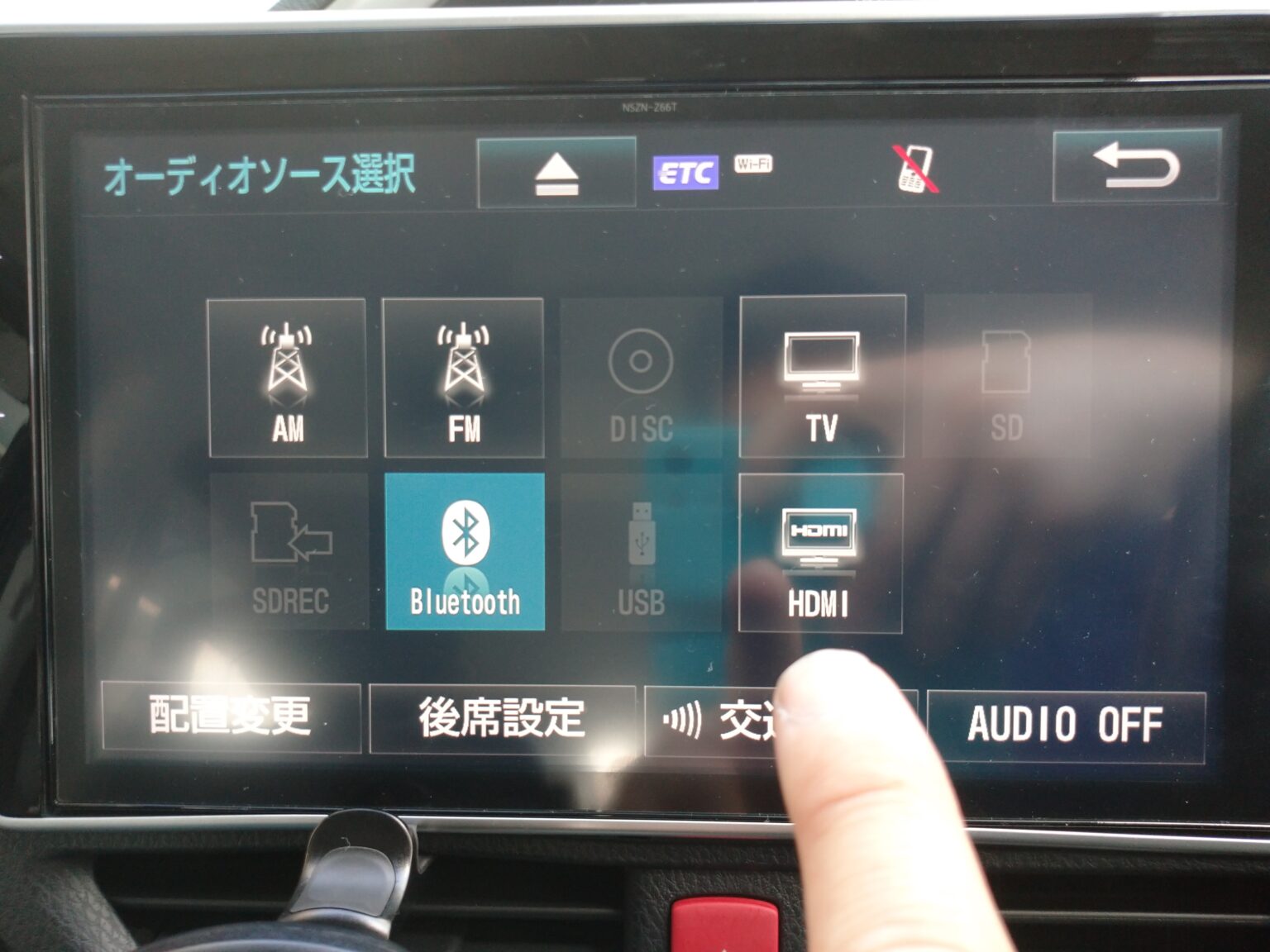 トヨタ・ヴォクシー（80系）の純正ナビ（NSZN-Z66T）とリアモニター（V12T-R66C）へファイヤースティックTVをミラーリング。HDMI入力、スマホ、YOUTUBE。 – 【公式】シ ...